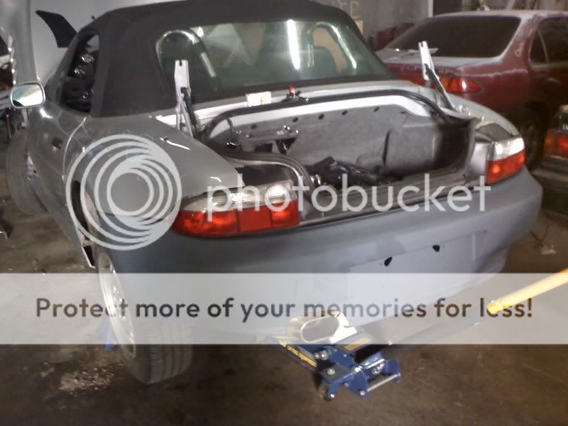 How much different 1.9 Z3 and M roadster rear quarter panels